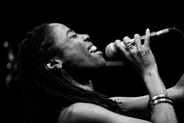 Band 9 IELTS Video Speaking Sample Answer on Voice | All Ears English