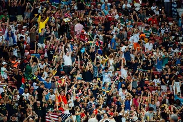 AEE 1532: We Applaud You For Listening To This Episode | All Ears ...